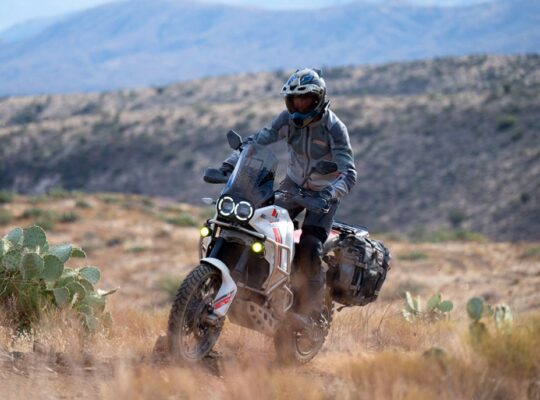 Wave Intercom - Sena India